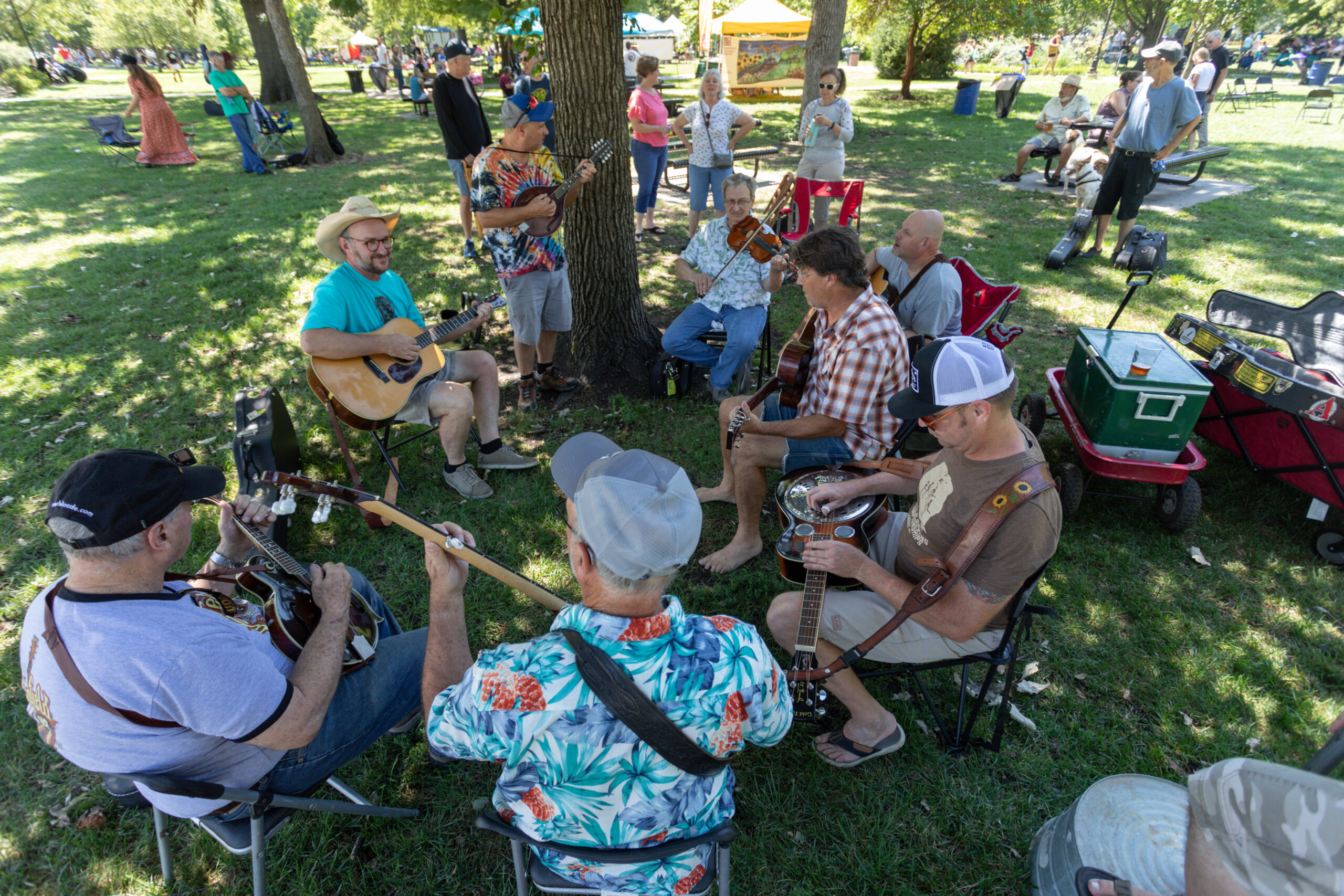 PHOTOS: Musicians entertain — and get competitive — at Fiddling ...